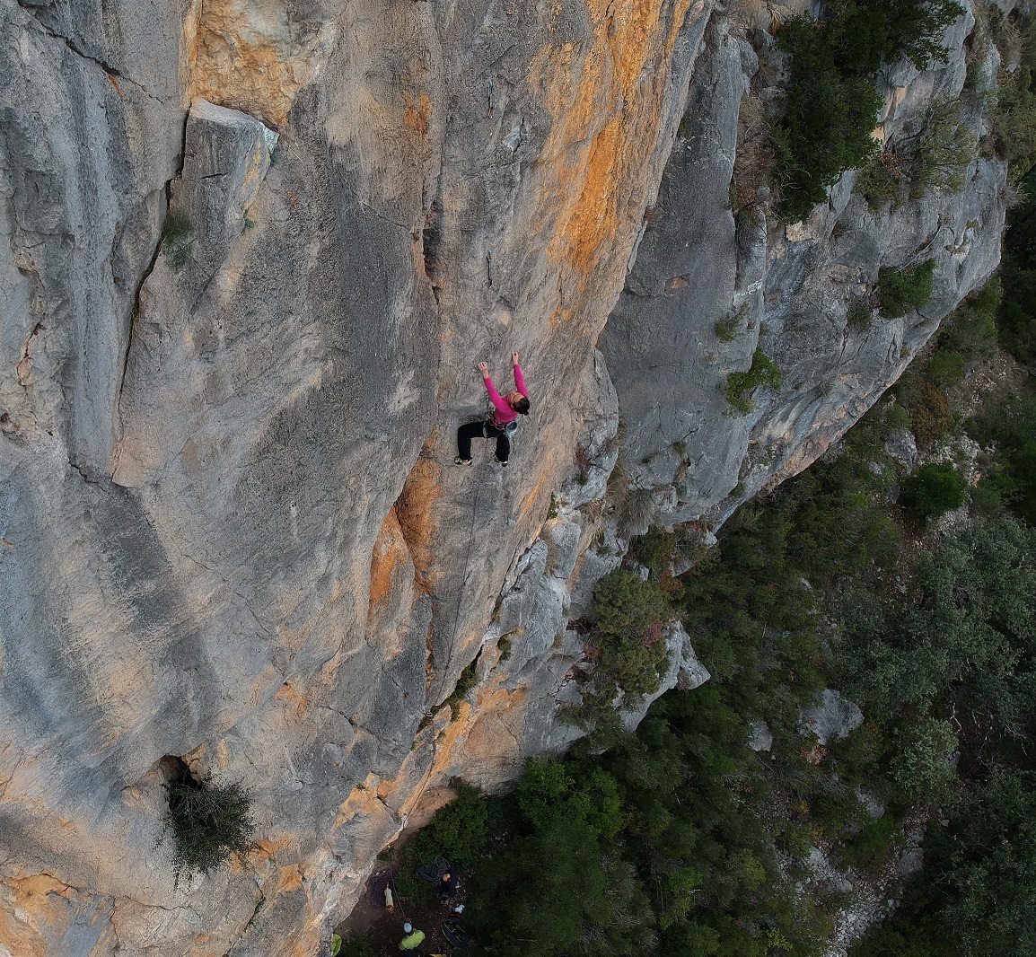 Découvrez 100% Grimpe:Salle d'escalade à Perpignan